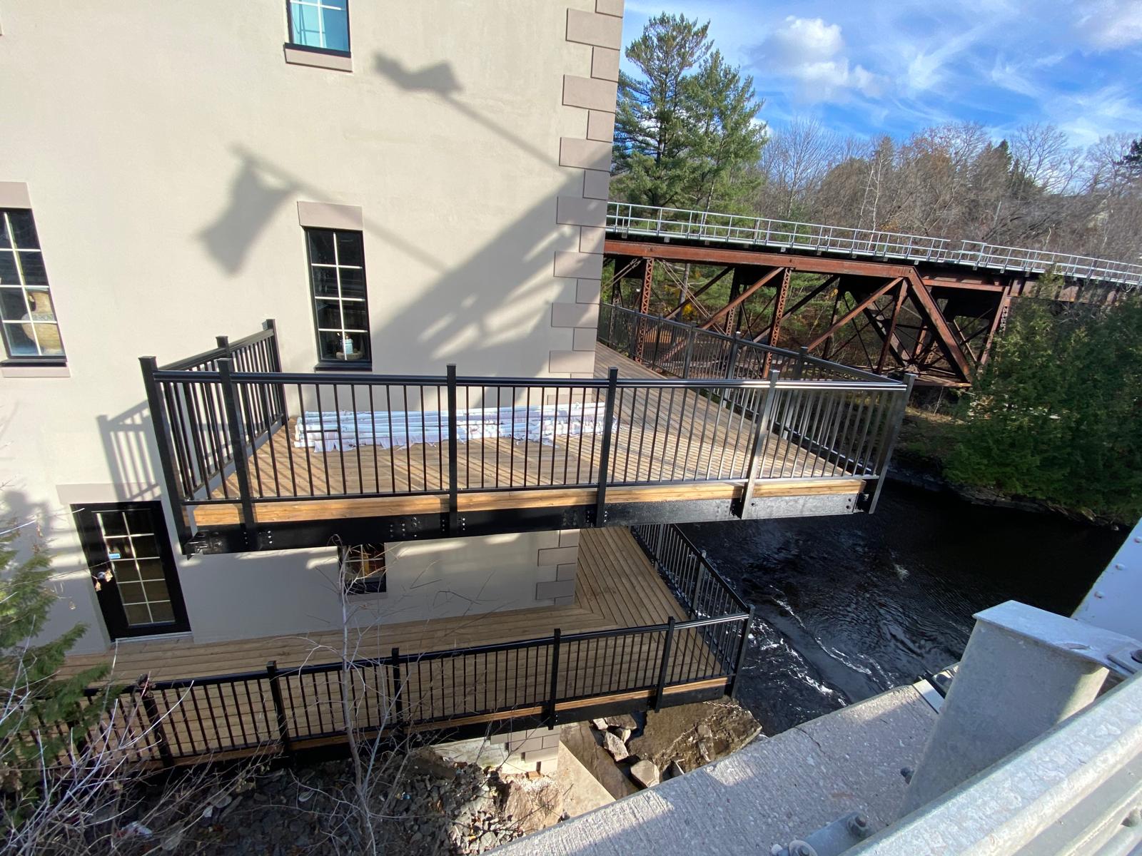 Bracebridge, ON – Link Aluminum Railings & Guard Ltd.